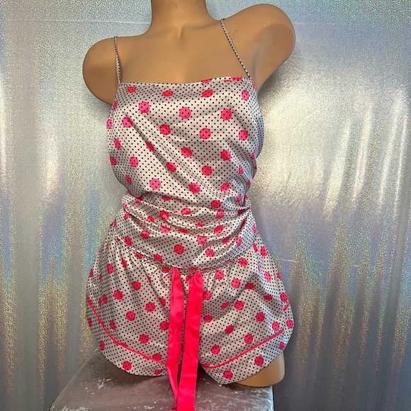 Victoria's Secret | Intimates & Sleepwear | Victoria Secret 2 Piece ...